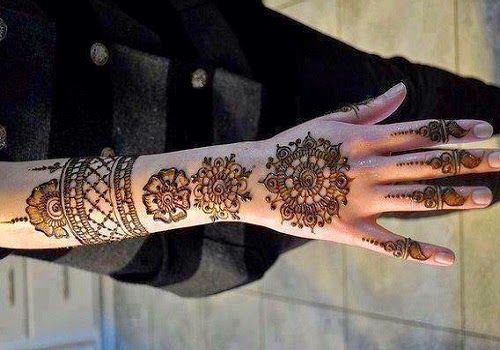 Simple and beautiful bail Mehndi Designs for Eid Special 2014-15 ...