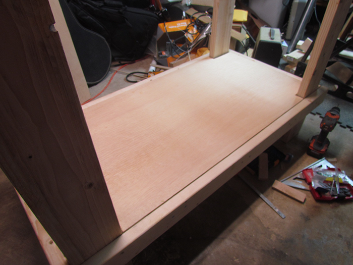 Simple, Basic DIY Workbench Crawls Backward (When Alarmed)