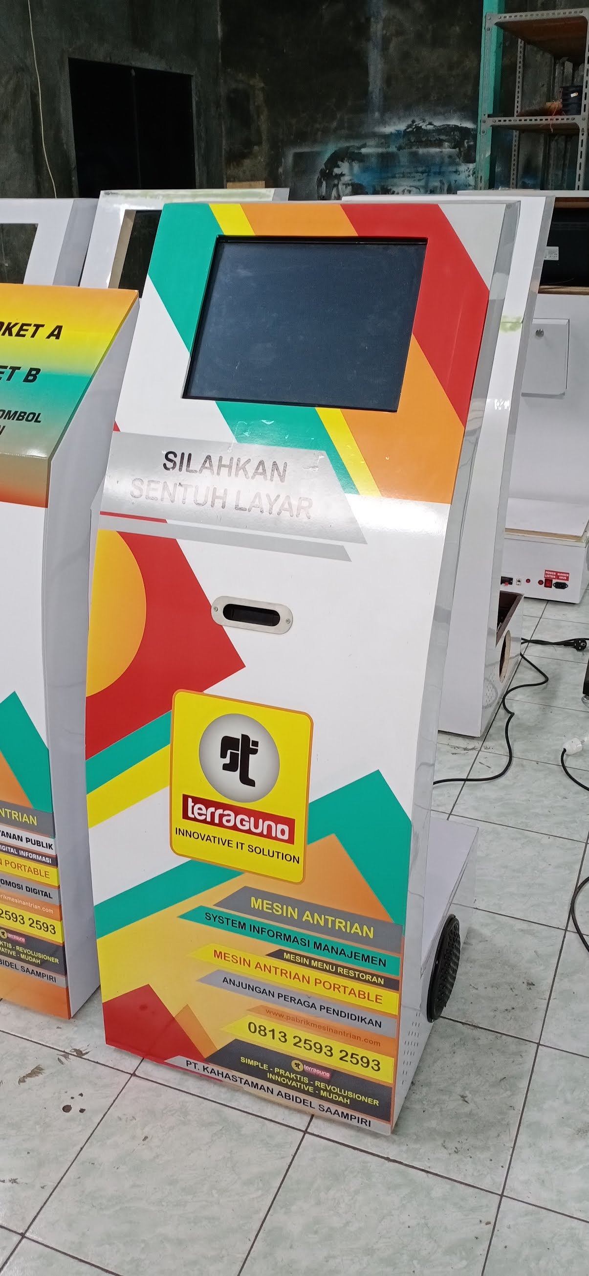 ALAT ANTRIAN DEALER - MESIN ANTRIAN merk TERRAGUNO