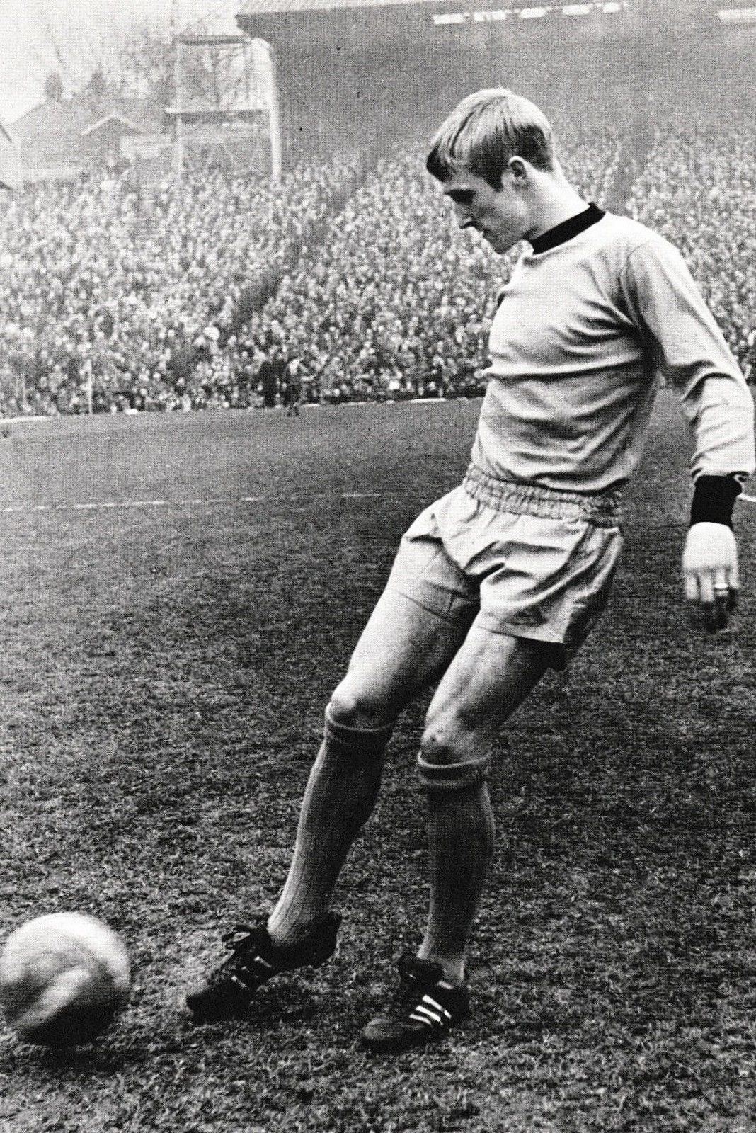 English Football Retro TV: Wolverhampton Wanderers 1967/68.