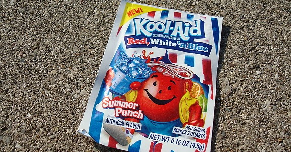 Review the World: Kool-Aid Red, White 'n Blue Summer Punch