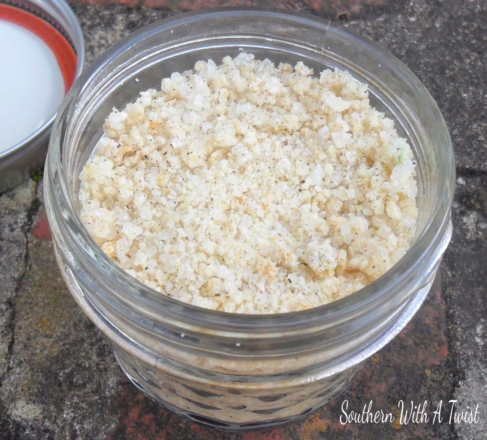 Southern With A Twist: Lemon Pepper Garlic Salt