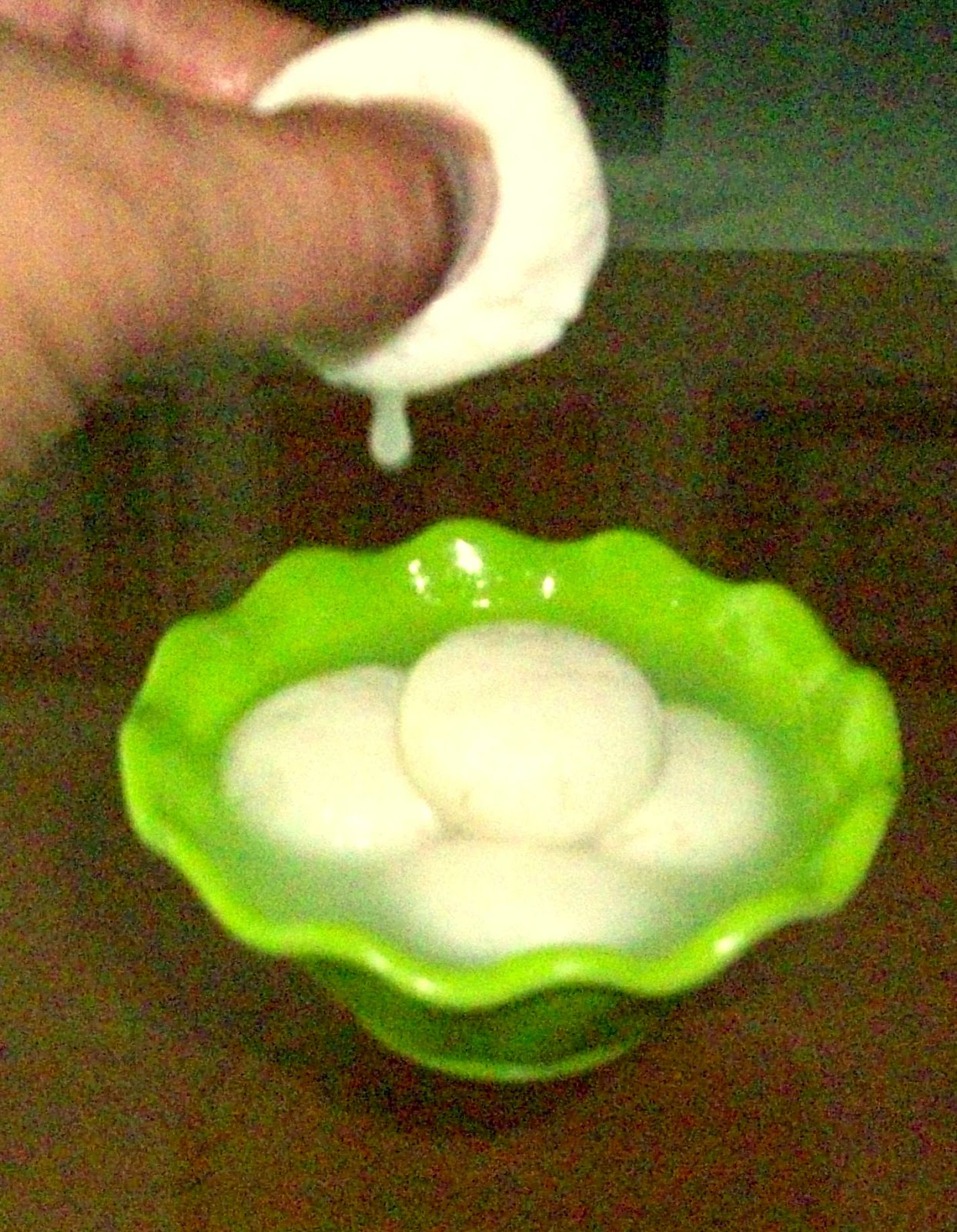 Annapurna: Sponge Rasgulla Recipe