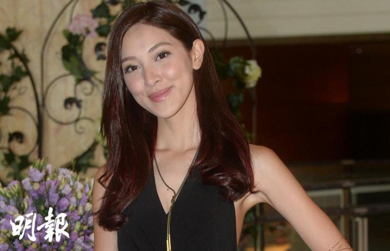 TVB Entertainment News: Grace Chan attends Tracy Ip's wedding alone; Where is Kevin Cheng?