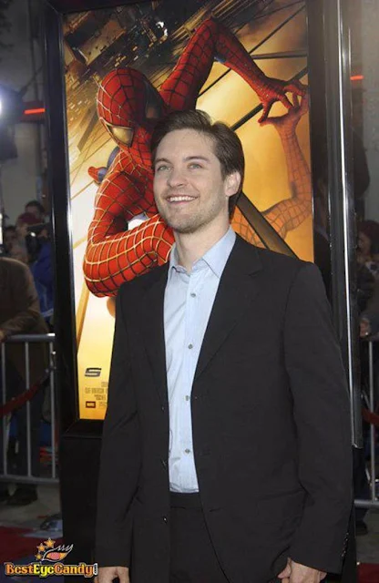 BIOGRAFIA,TOBEY MAGUIRE
