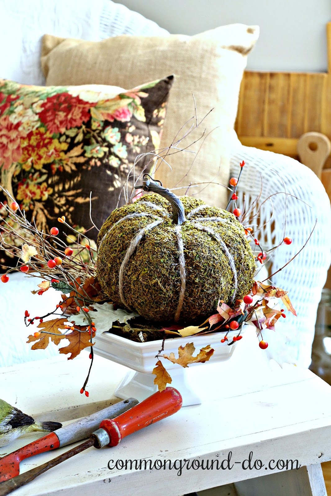 common ground : Fall Decor in the Middle of the Mess
