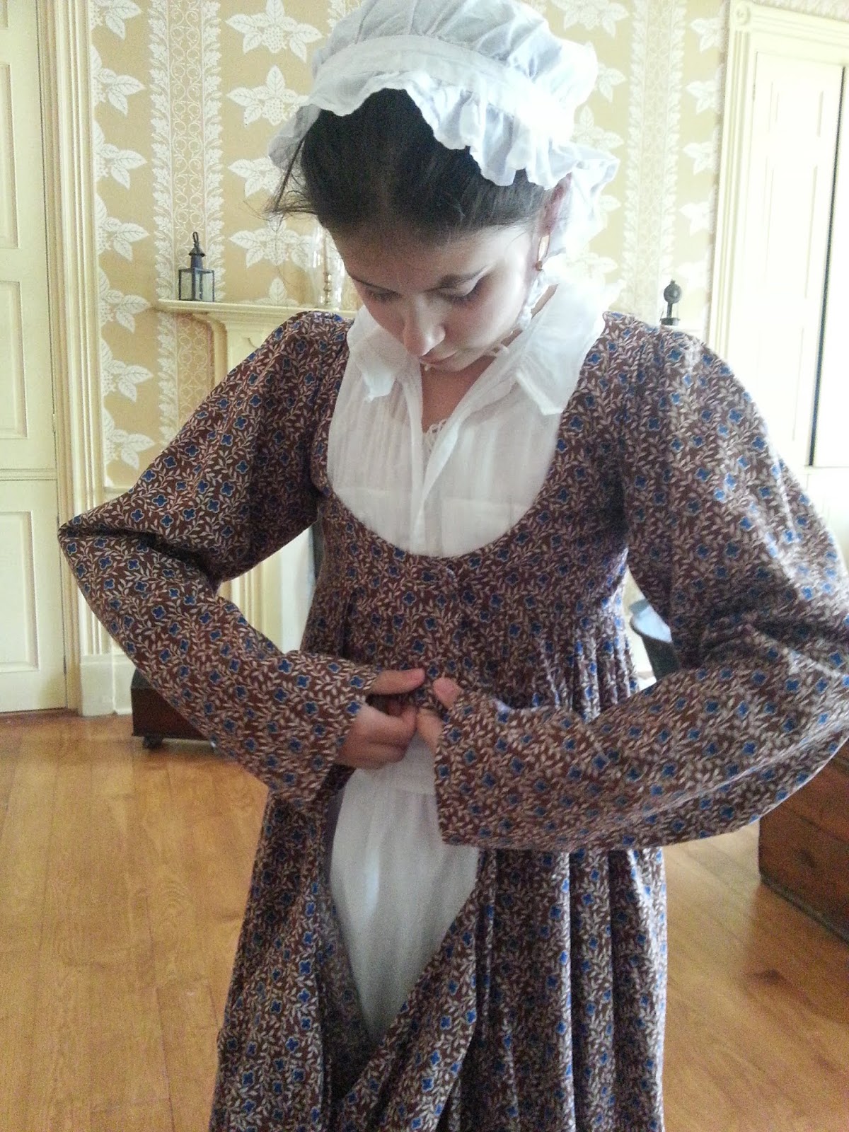 Sew Historical...and other fun stuff: Getting Dressed in 1820