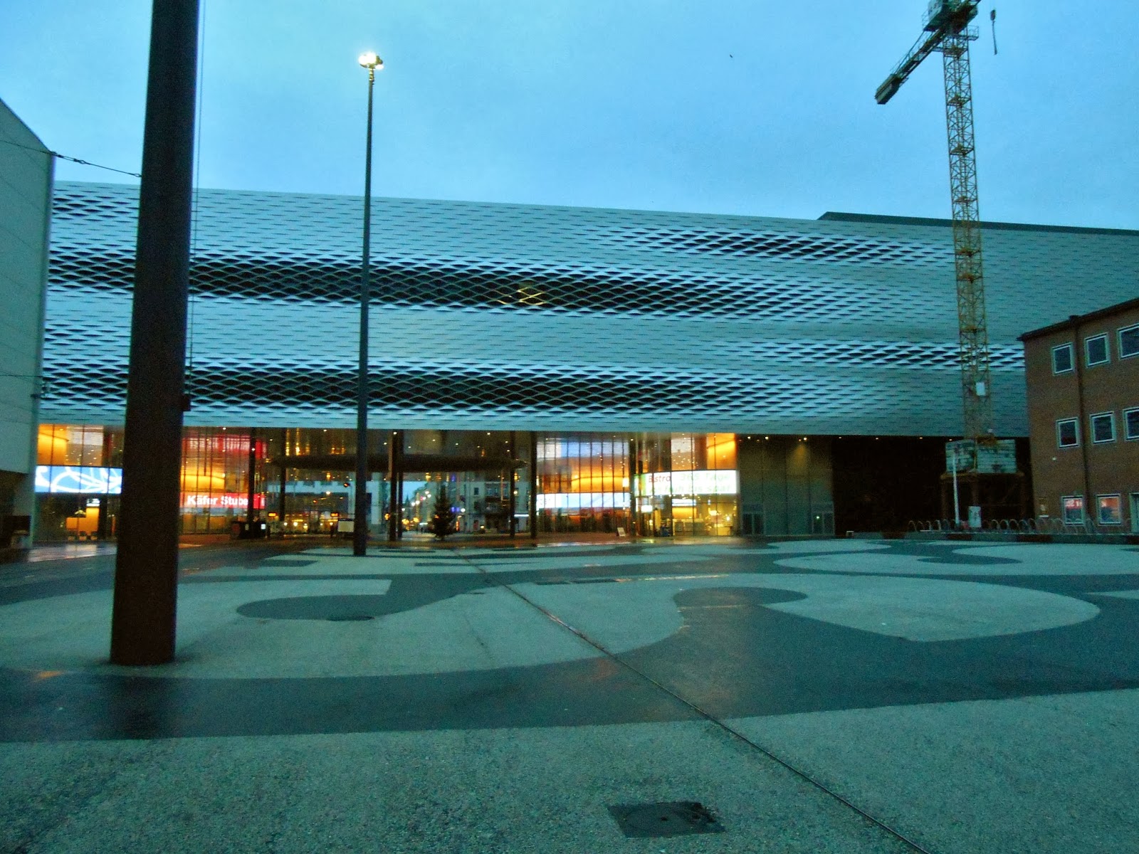 Viajar e descobrir: Suíça - Basel - Messeplatz