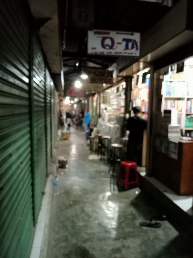 Dari Palasari ke Pasar Kenari: Kisah Berburu Buku dan Hal-hal Lainnya