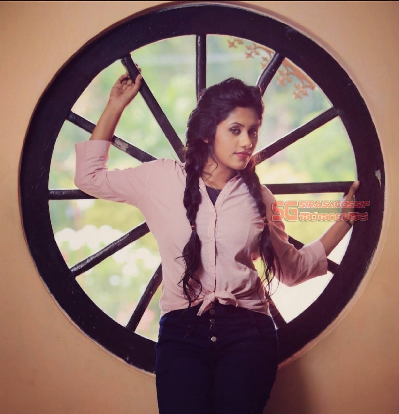 Kaveesha Heshani New Photoshoot