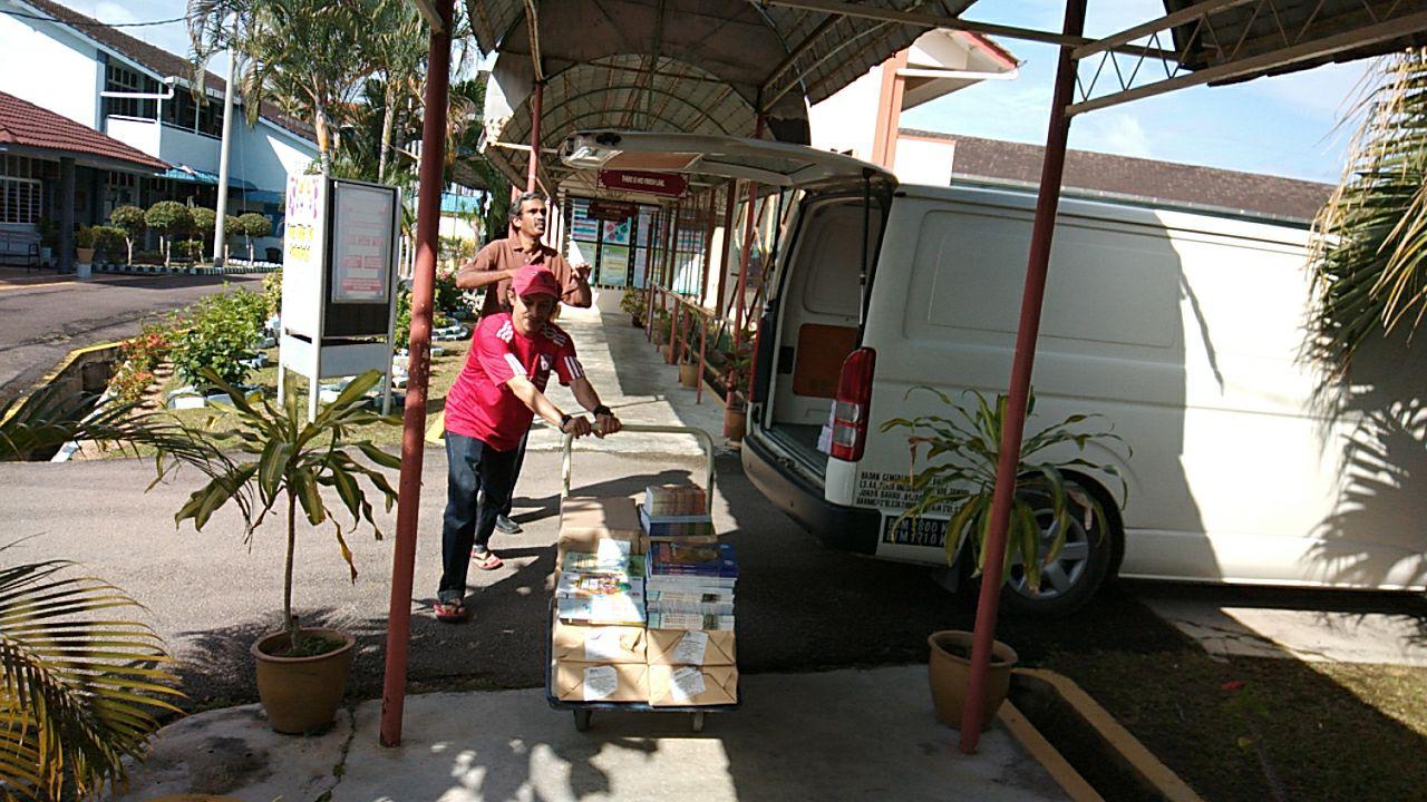 Pengurusan SPBT SM Sains Johor