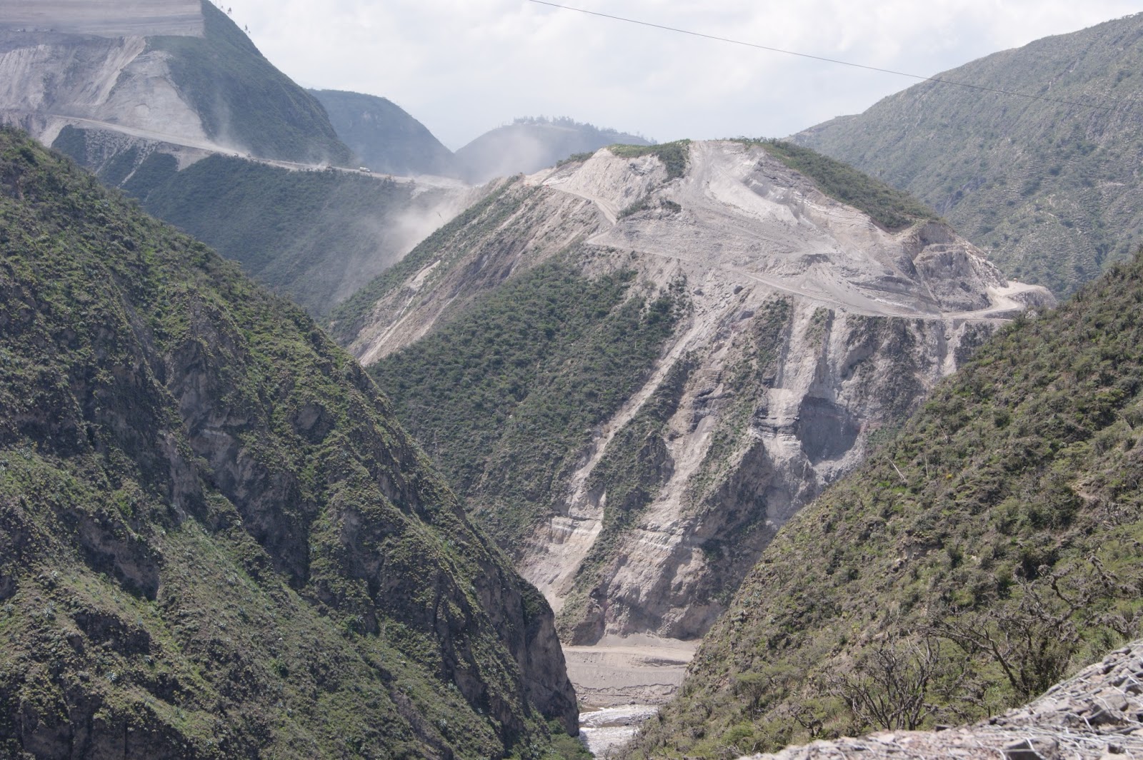 vamos a caminar ecuador: Caminata Calderón - Río Guayllabamba