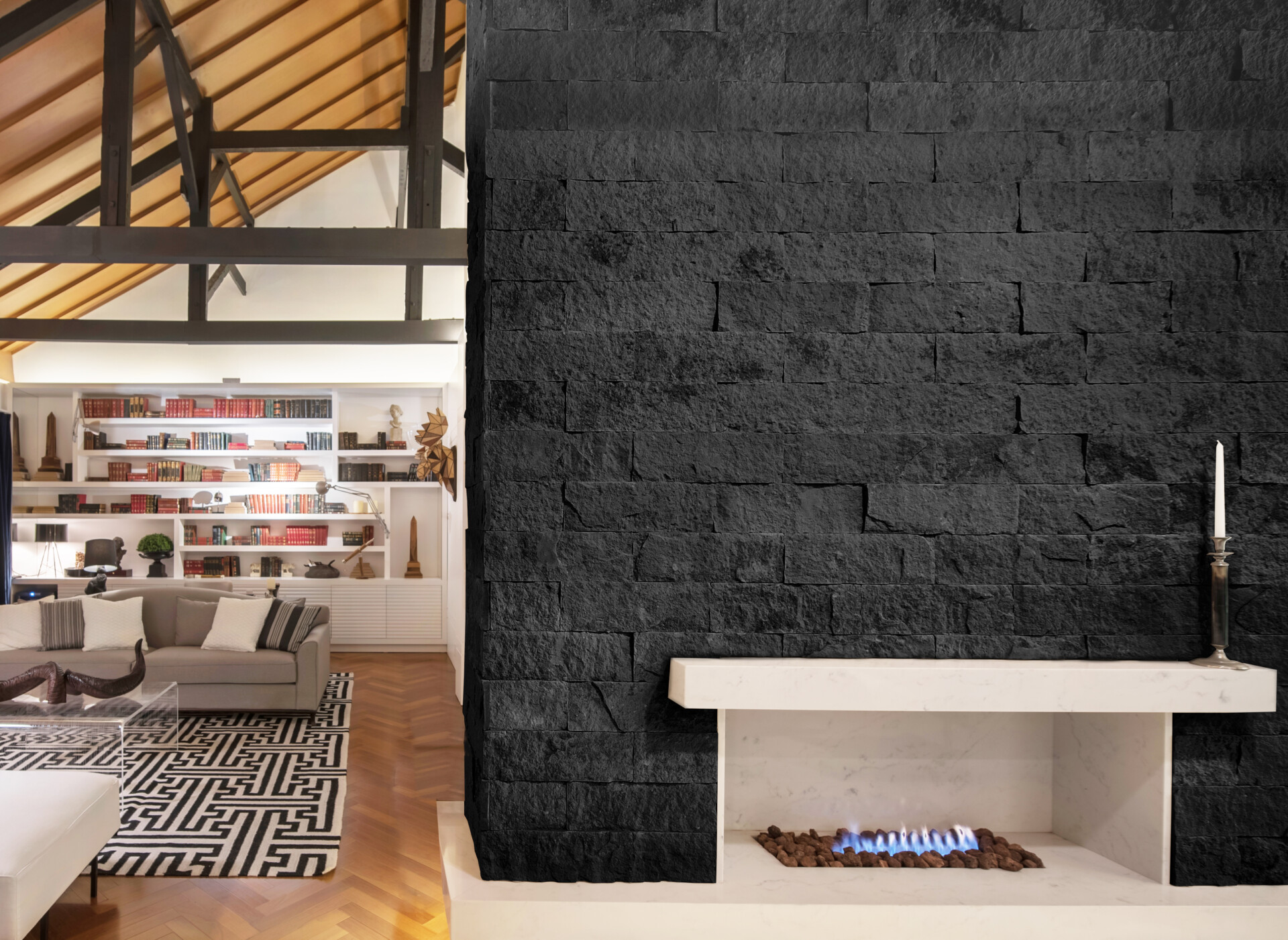 Rústico, com textura, profundo: conheça o Ecobrick Stone, da Castelatto