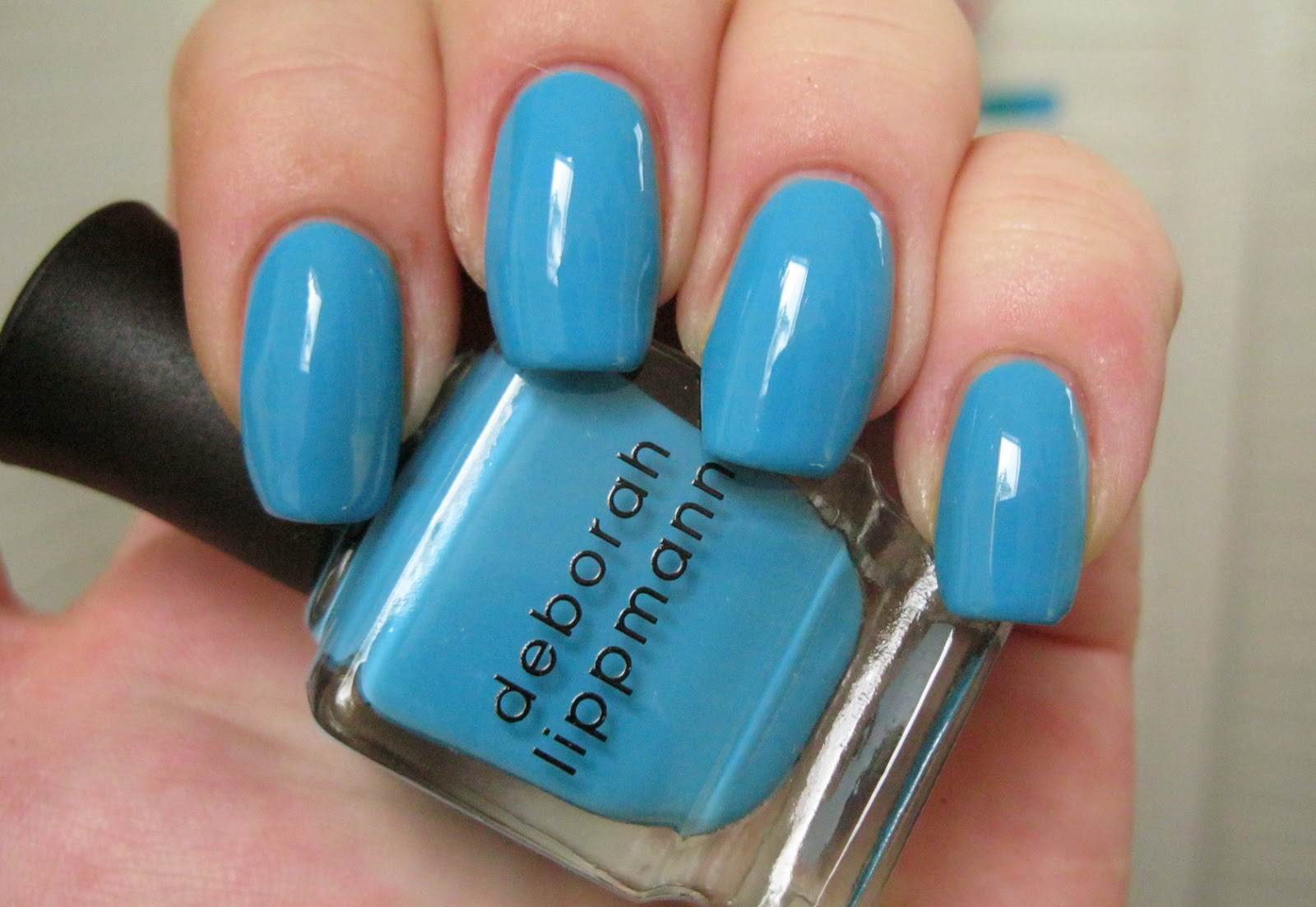Lacquer Slacker Liz: Deborah Lippmann On the Beach