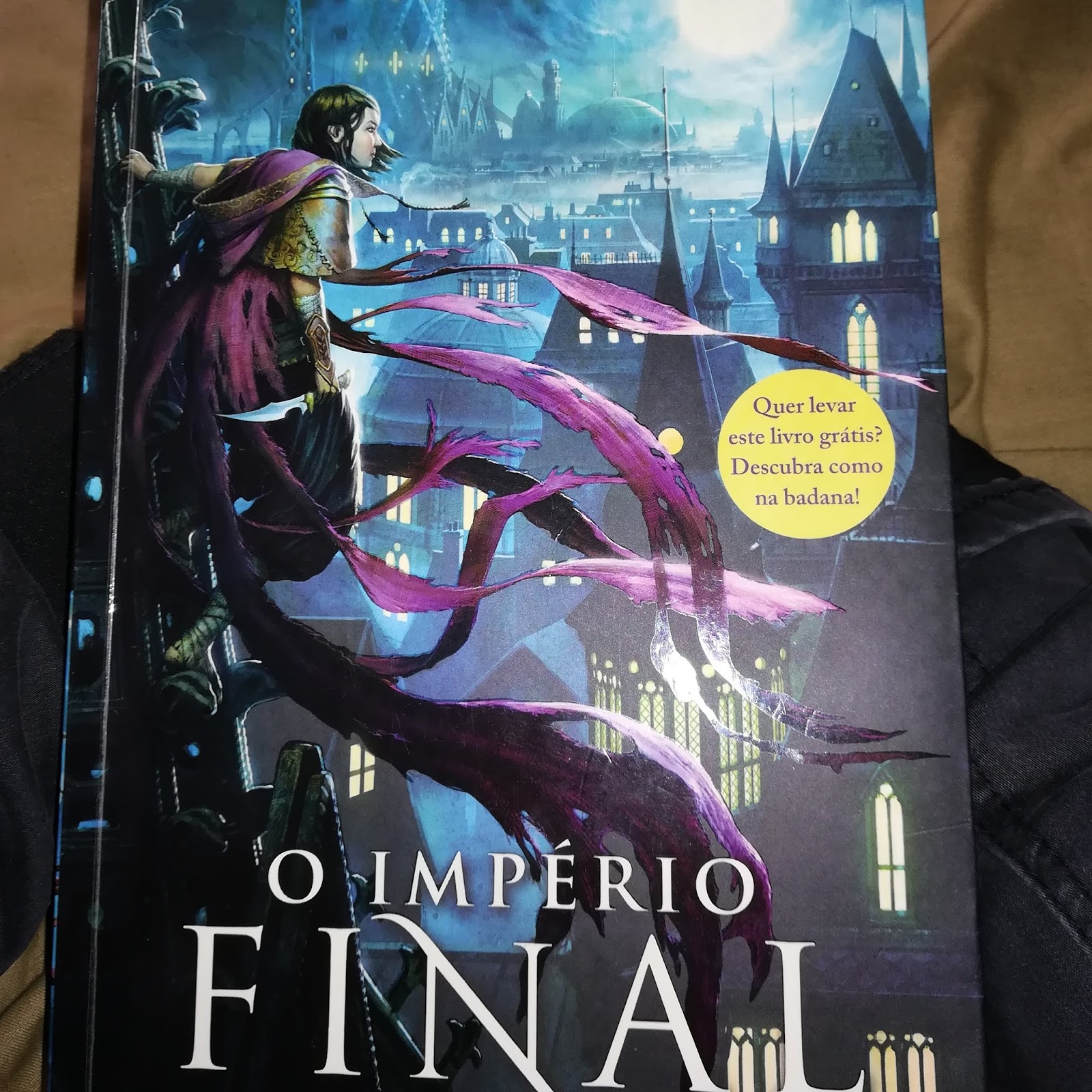 Capa Mole & Companhia: Lido: O Império Final, de Brandon Sanderson