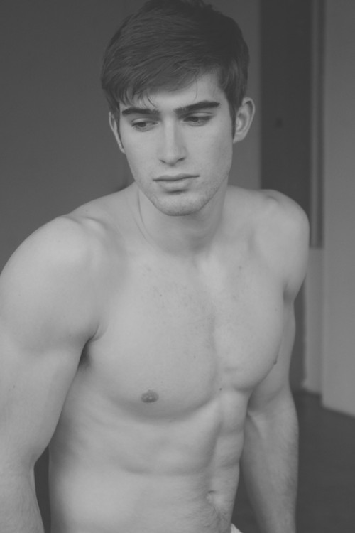 Kyle Wicks by Kirt Reynolds | Homotography