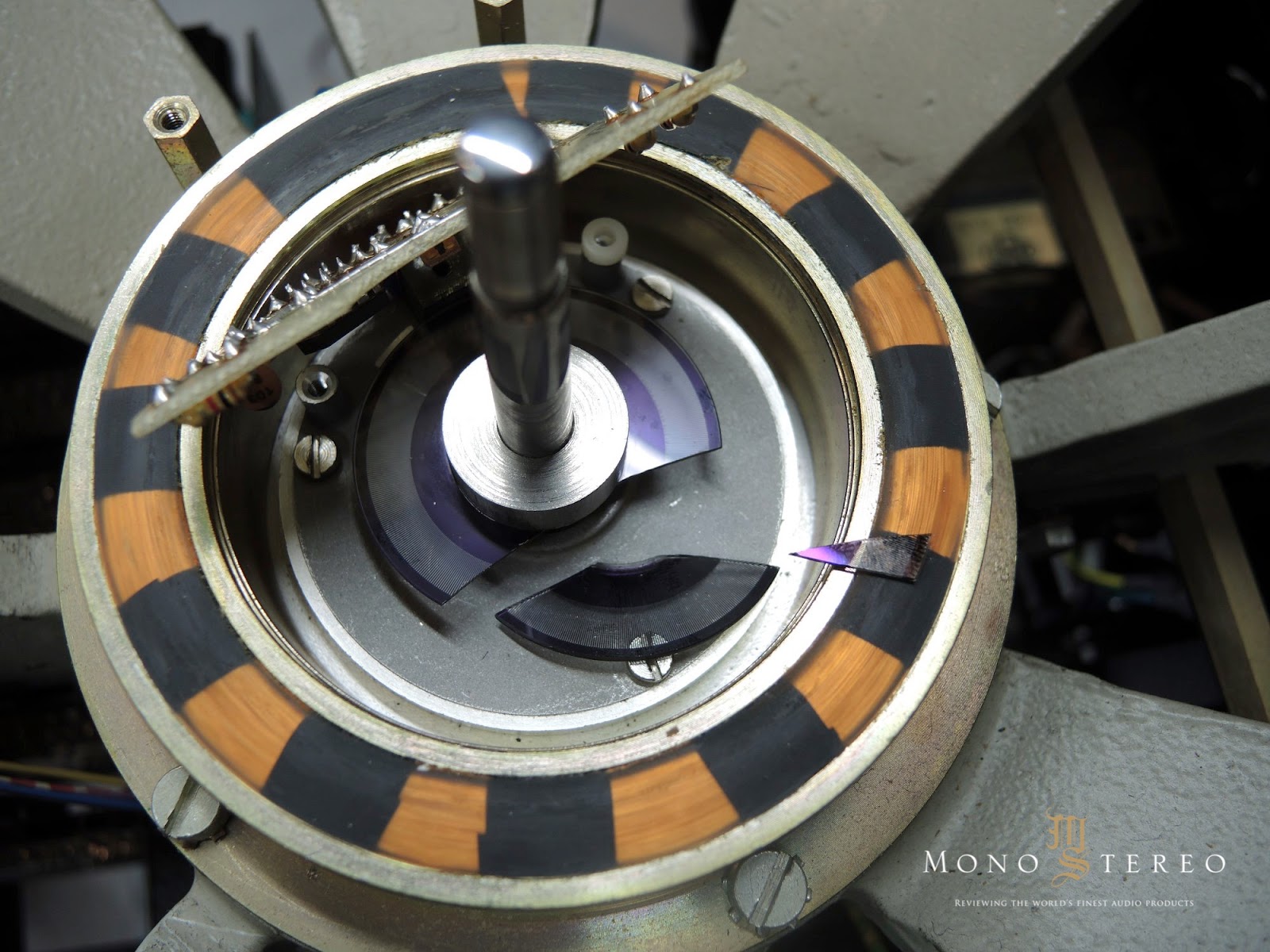 EMT-950 turntable – Ultimate High-Fidelity