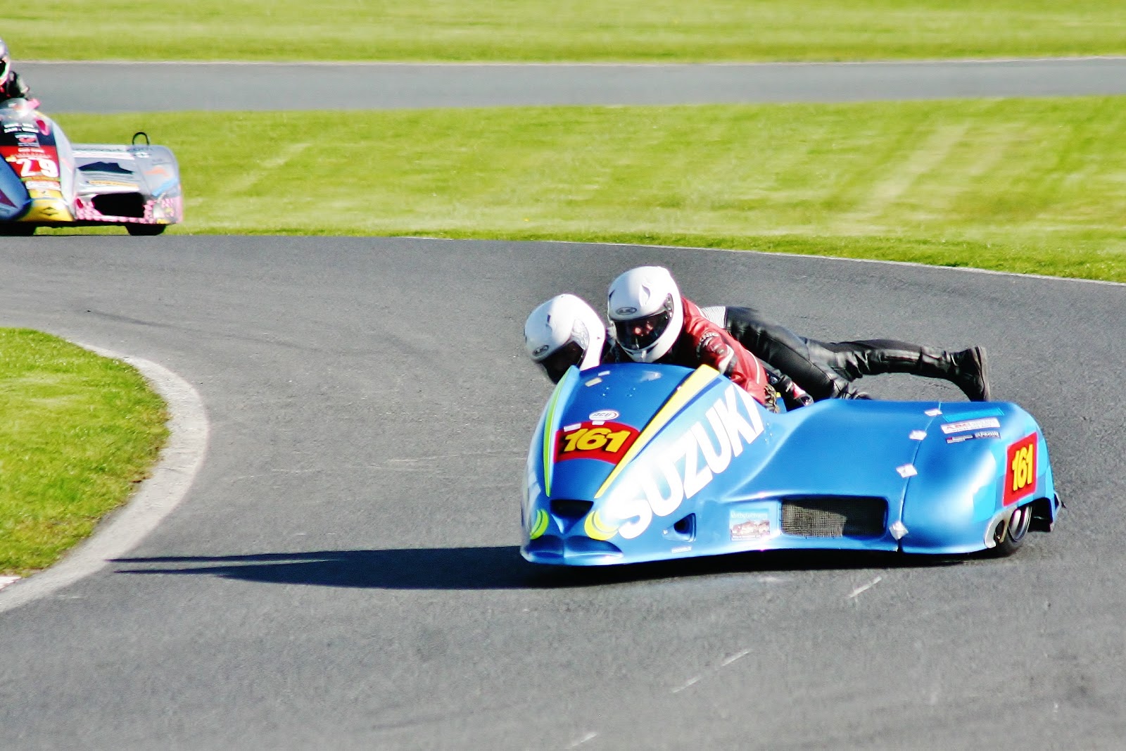 Ferraris and Other Things: ACU/FRSA British F2 Sidecar Championship Race