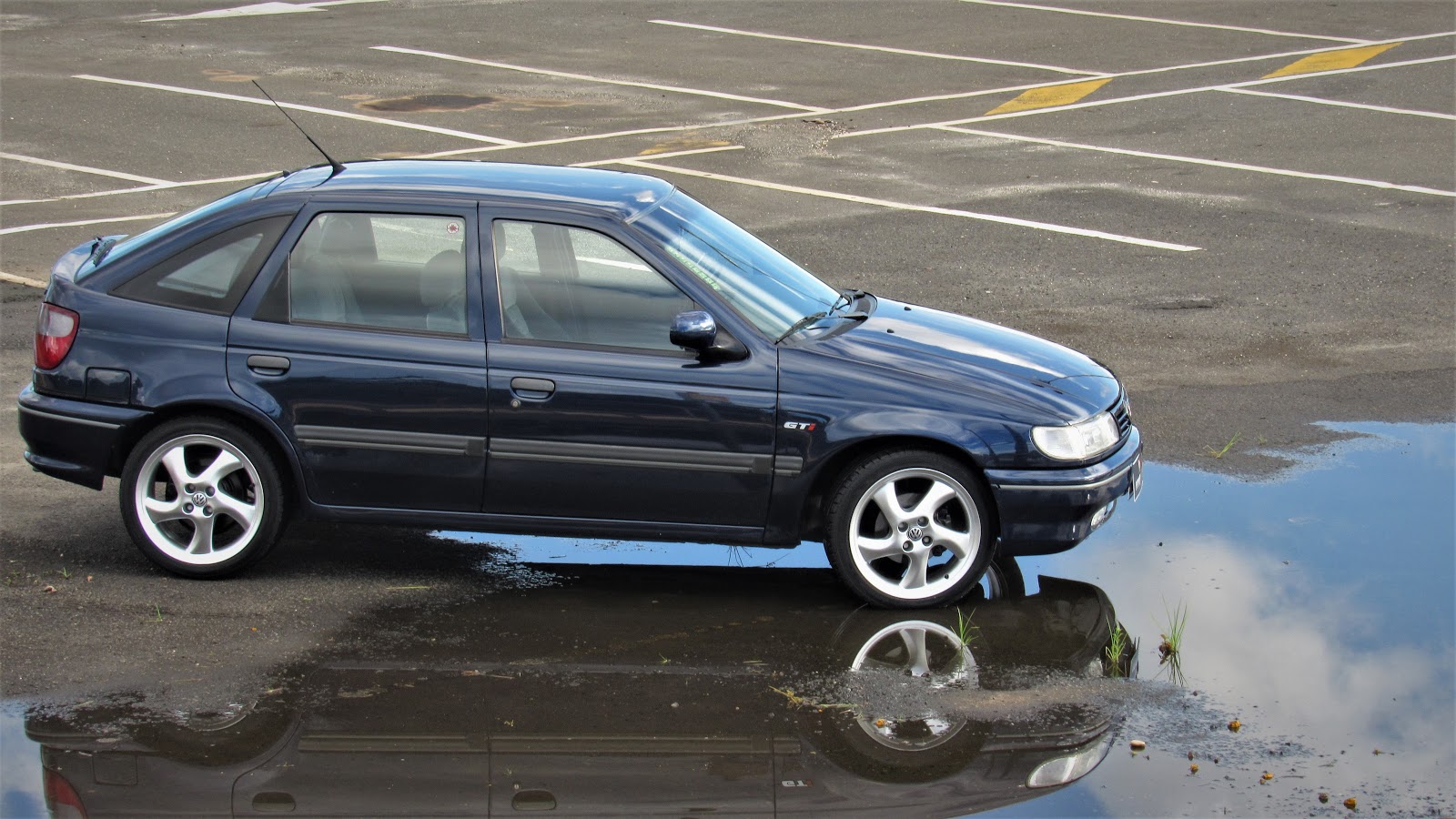 A sensação de guiar o Volkswagen Pointer GTi 1996!