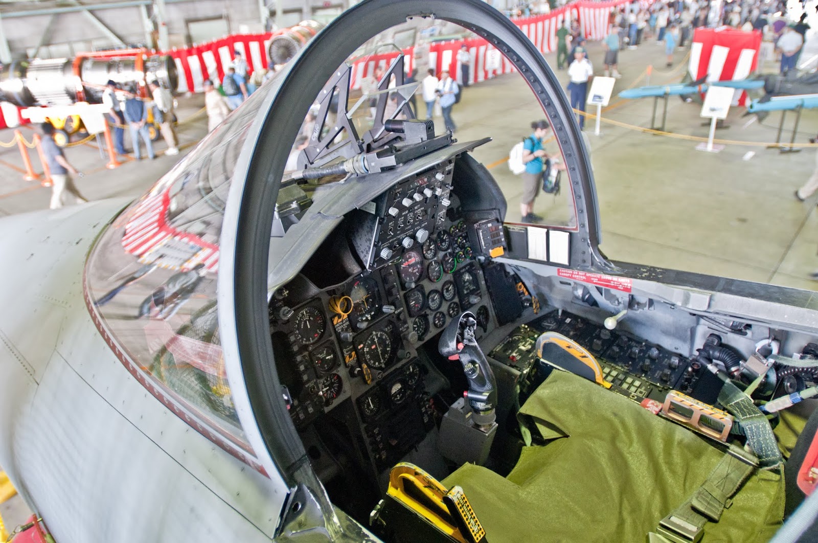 AAG_th บันทึกประจำวัน: สหรัฐฯอนุมัติชุดการปรับปรุงเครื่องบินขับไล่ F ...