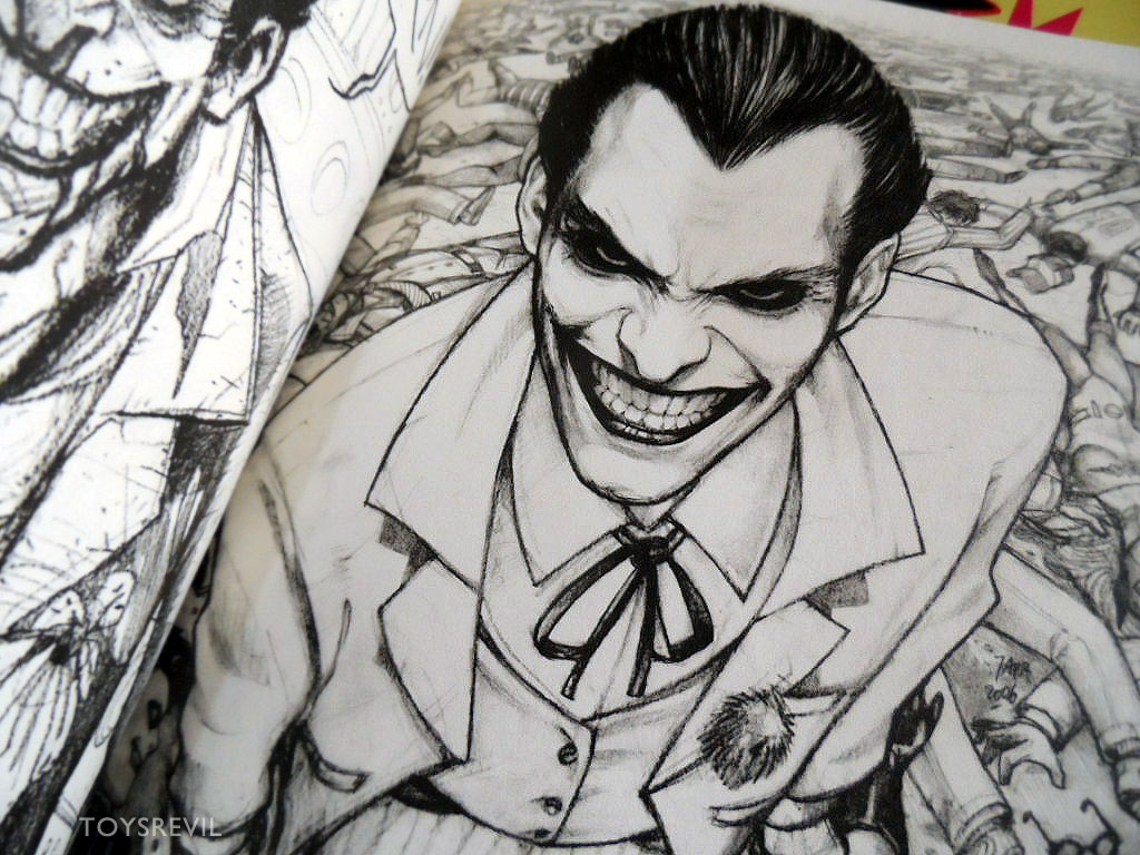 A Closer Look at Ario Anindito's Sketchbook Launched at #STGCC2015