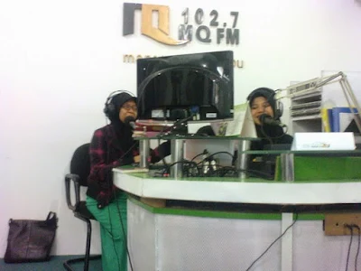 Talkshow Novel Dimensi di Radio MQFM Bandung