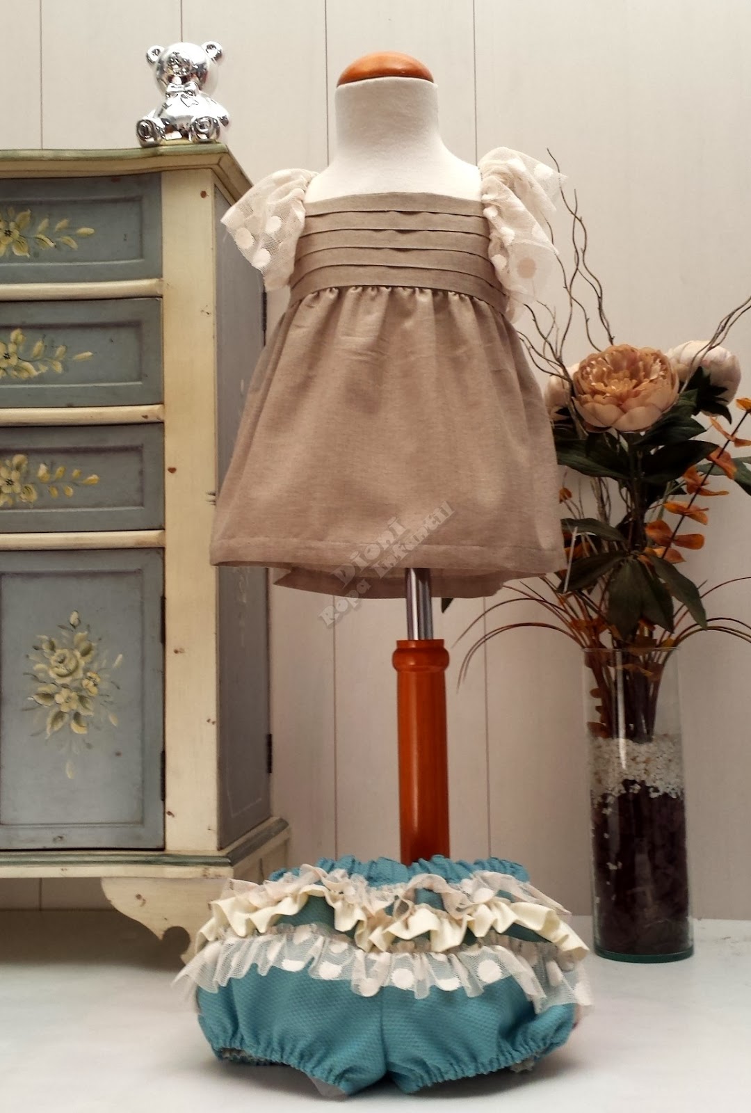 Dioni Ropa Infantil: Eva Castro