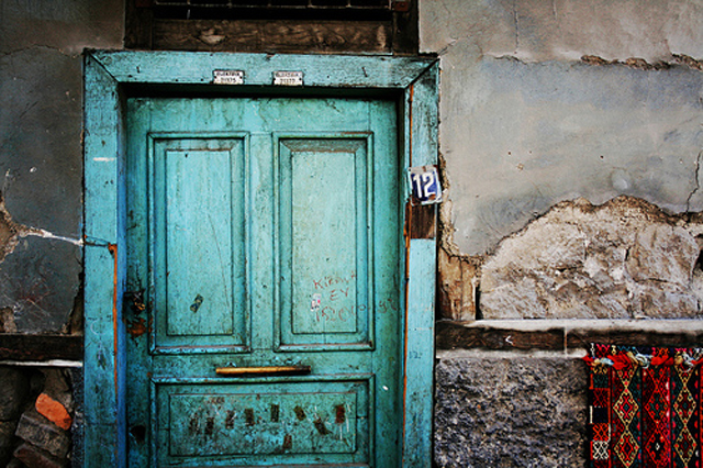 Dly*inspirations: INSPIRATION: Colorful Doors