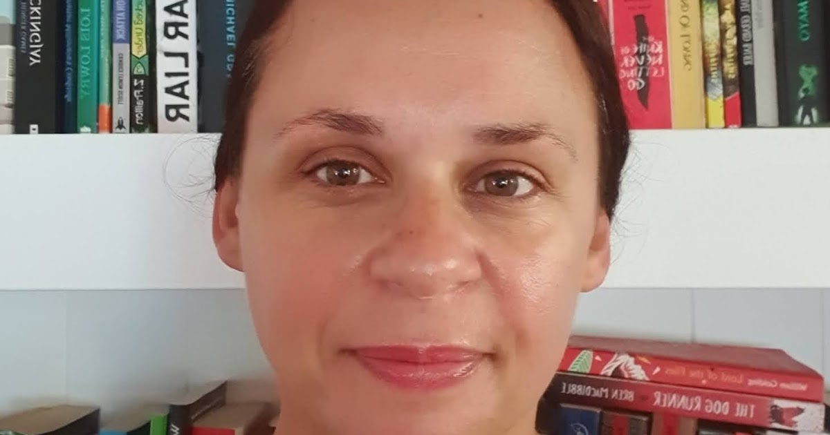 Kids' Book Review: 12 Curly Questions with author Kate Foster