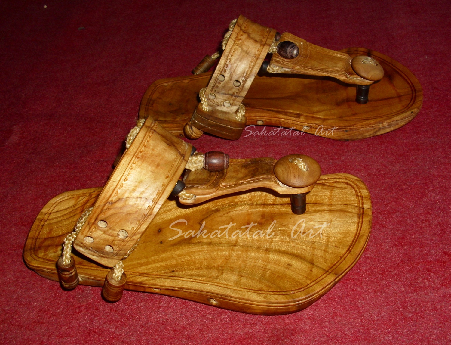 SAKATATAL : Wood Art SENDAL KAYU (Limited edition art)