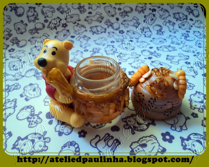 Ateliê da Paulinha: URSINHO POOH COM A COLMÉIA