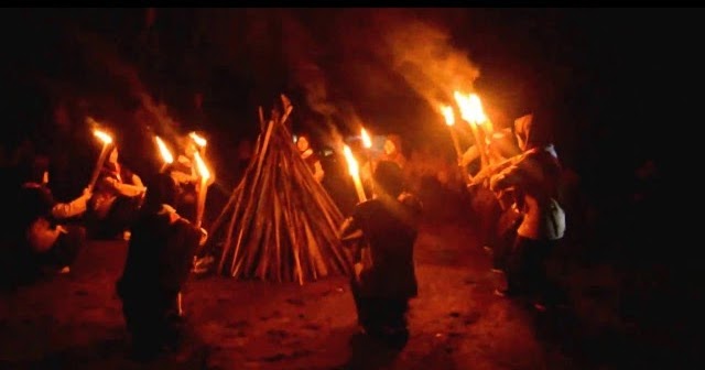 Teks naskah susunan upacara api unggun keren