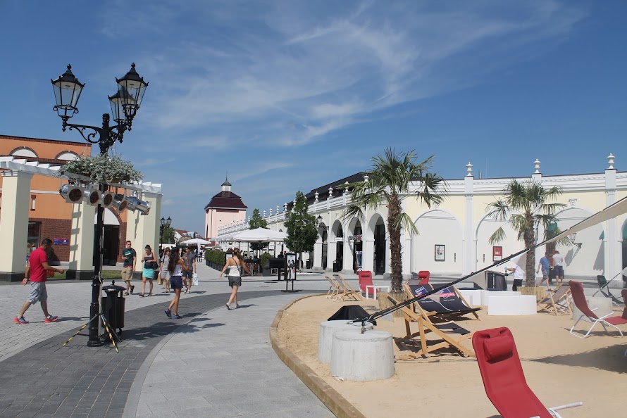 Zapiski ze świata : Designer Outlet Berlin - miasteczko, w którym świat ...