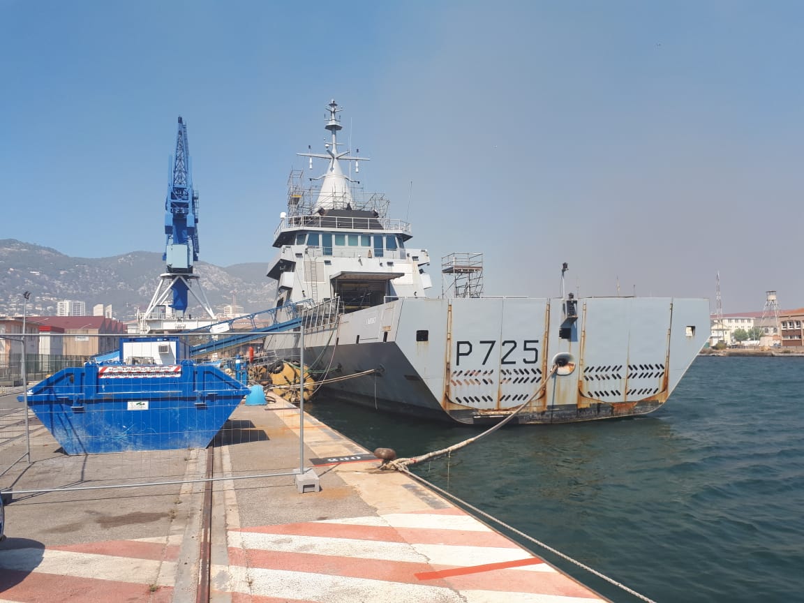 Poder Naval: Continúa el alistamiento del ARA Bouchard para ser ...