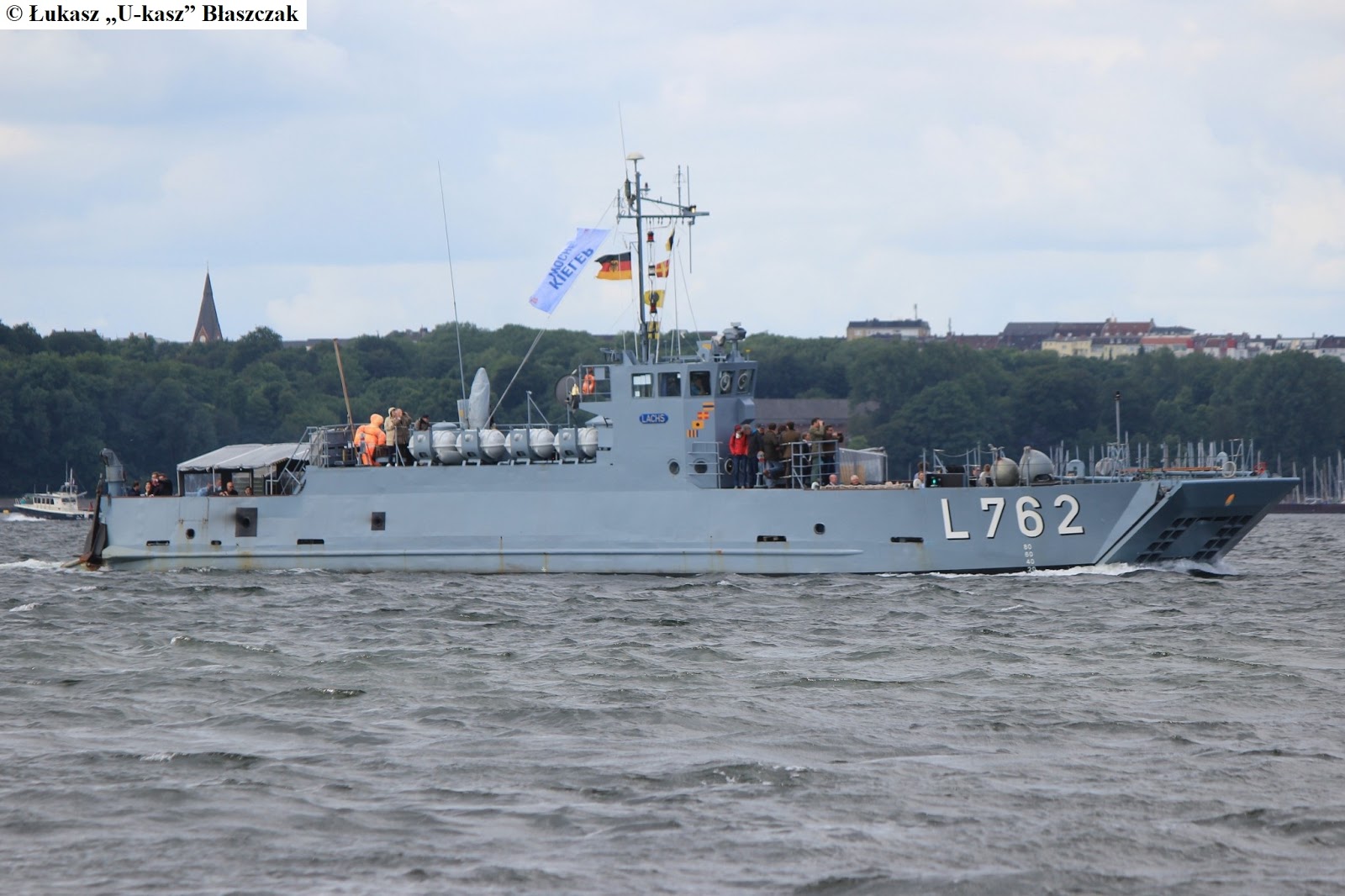 W obiektywie shipspottera czyli z migawką nad portową sadzawką: Z cyklu ...