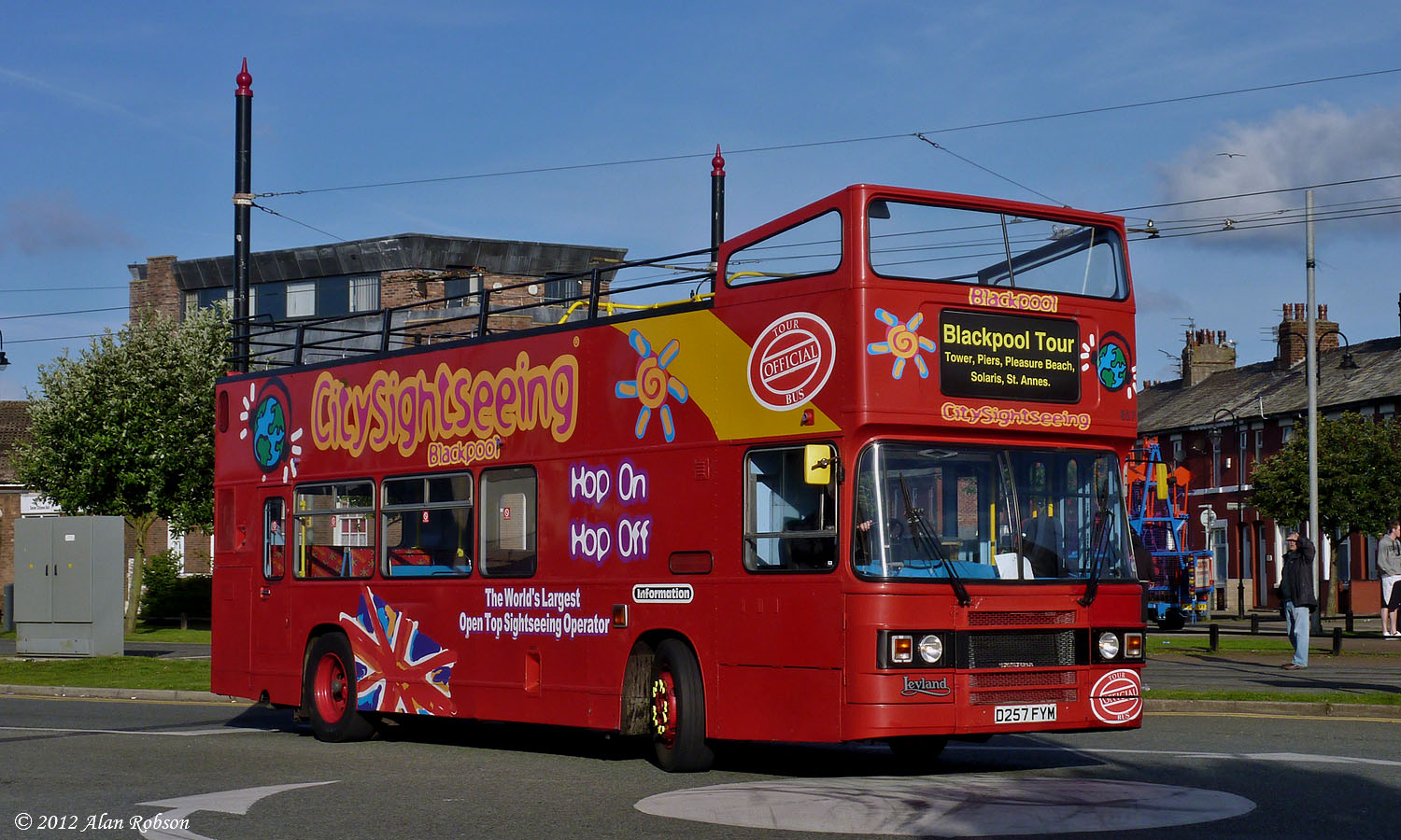 Blackpool Tram Blog: Blackpool's elusive Open-Topper