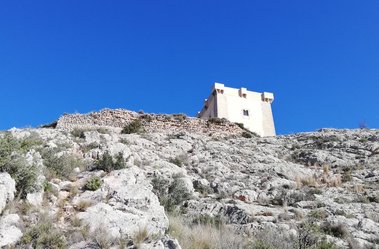 Guía de los Castillos, Torres y Fortificaciones de Alicante: Castillo ...