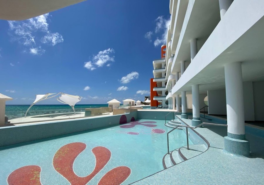 NickALive!: Nickelodeon Hotels & Resorts Riviera Maya's Pools are ...