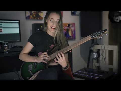 Loida Liuzzi: Some Hot Rock Fusion Guitar