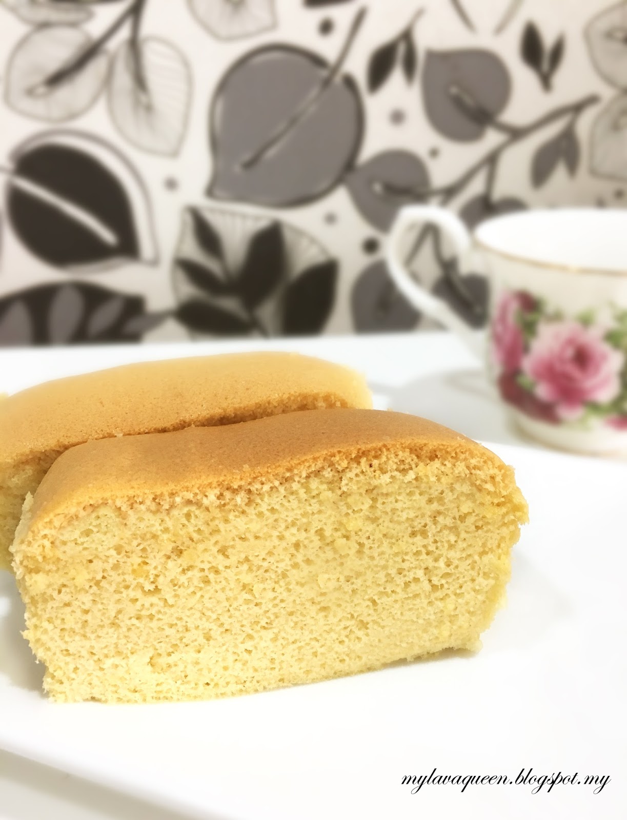FLUFFY EGG SPONGE CAKE - Lava Queen