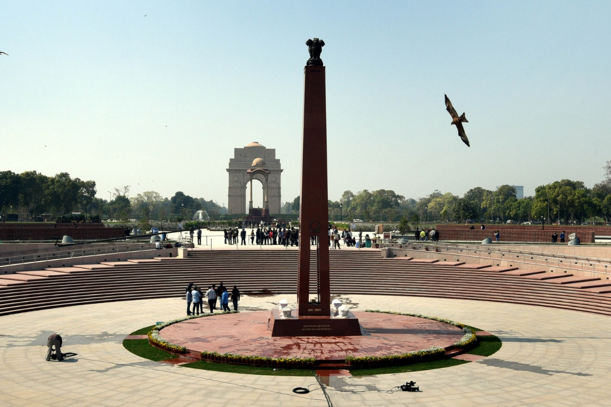 INDIA GATE - INDIAN TOURIST PLACES