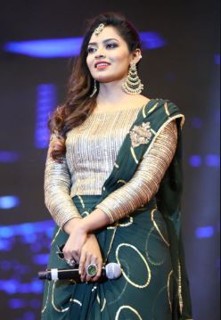 Singer Ranina Reddy Family Husband Biography Parents children's ...