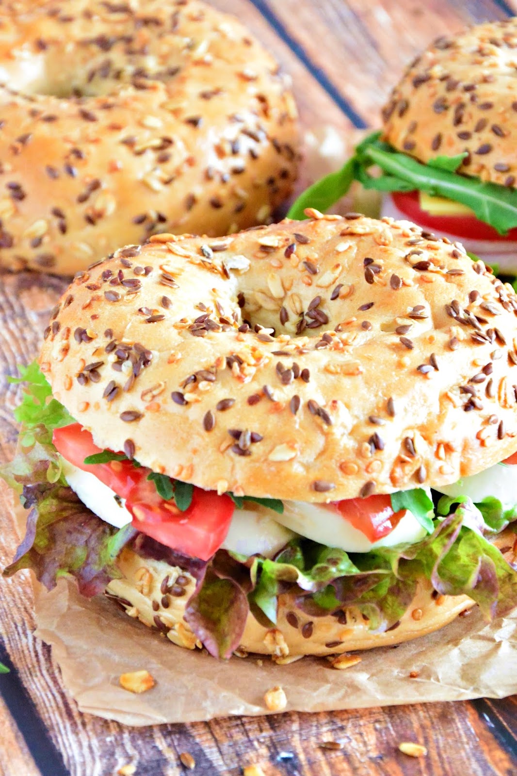 BAJGLE Z MOZZARELLĄ I SŁODKO-KWAŚNYM SOSEM BRZOSKWINIOWYM Z CURRY ...