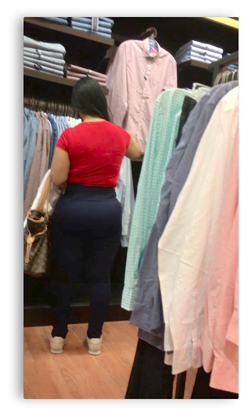 Mexicana sexy con ropa entallada caderas y trasero grande | Mujeres ...