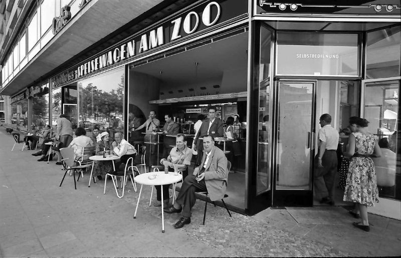 Fascinating Vintage Photos of Berlin in the Summer of 1957 ~ Vintage ...