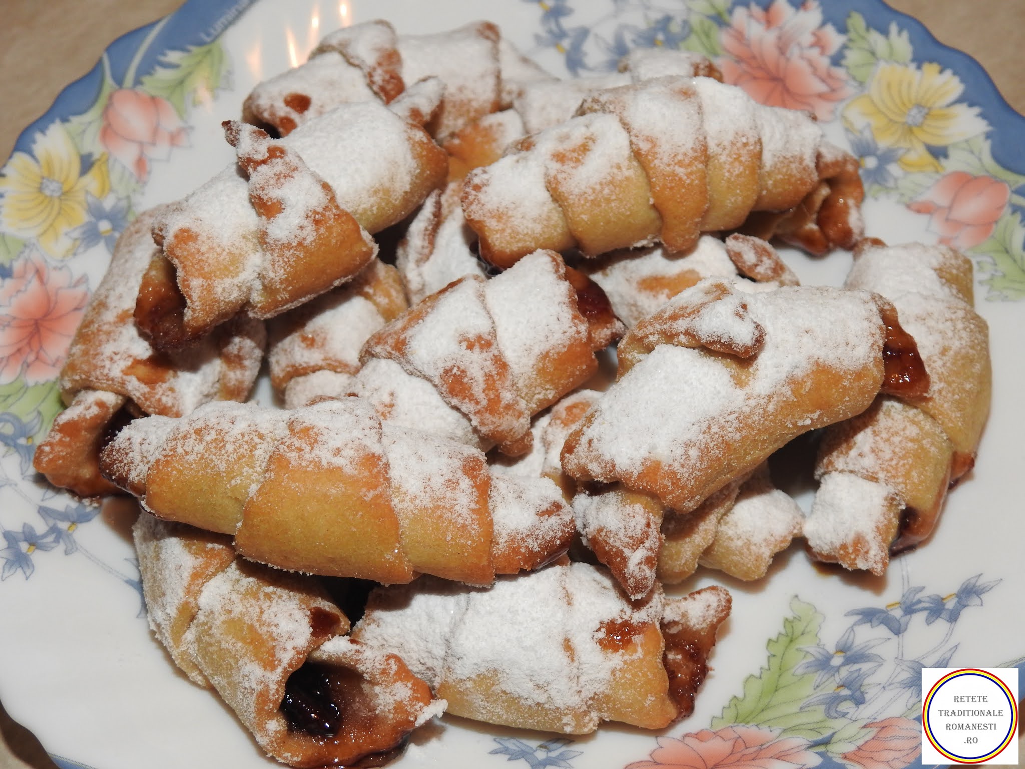 Cornulete cu gem reteta | Retetetraditionaleromanesti.ro