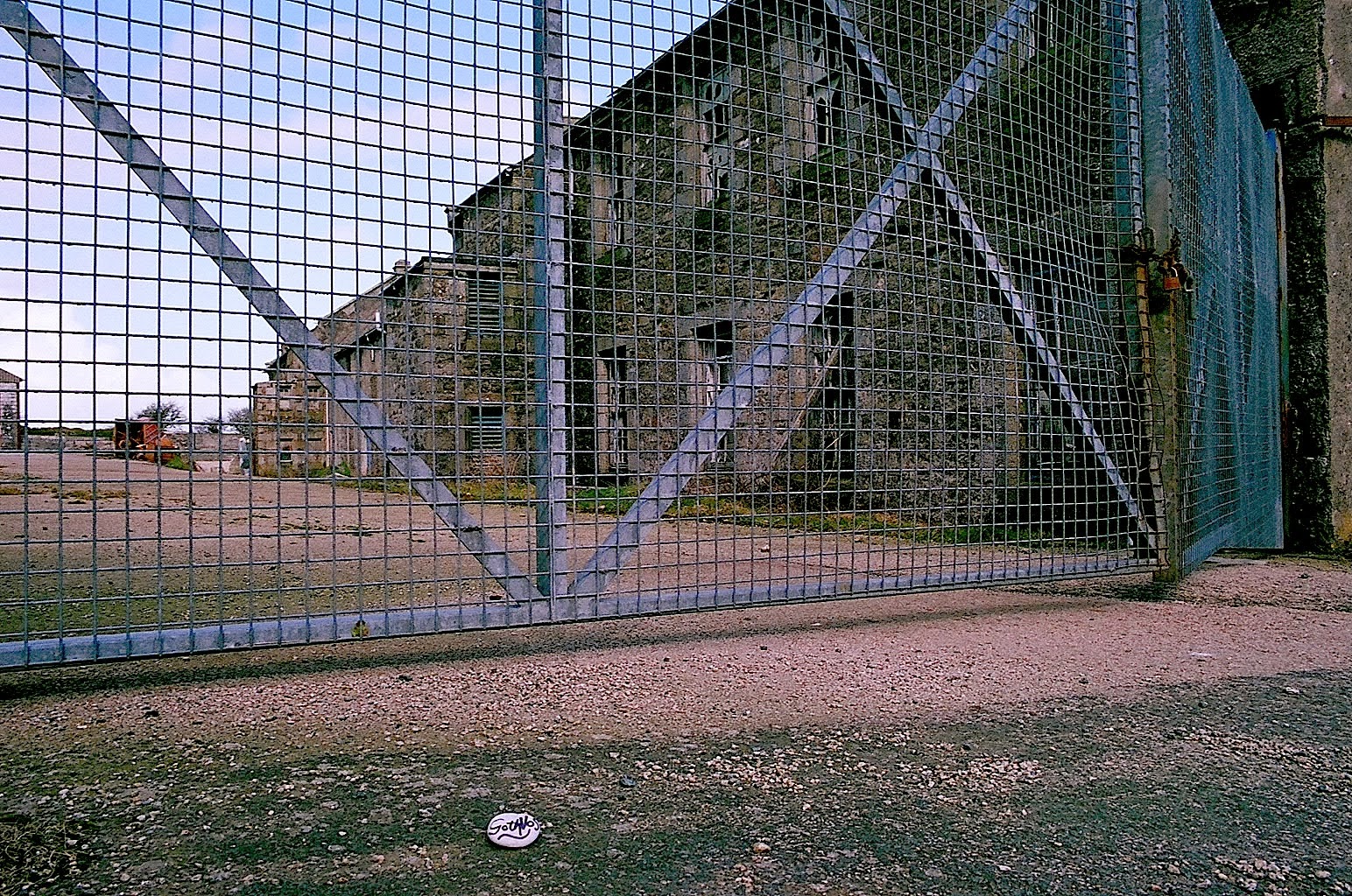 The Walking Encyclopaedia: The Walking Encyclopaedia's Walking Artists ...