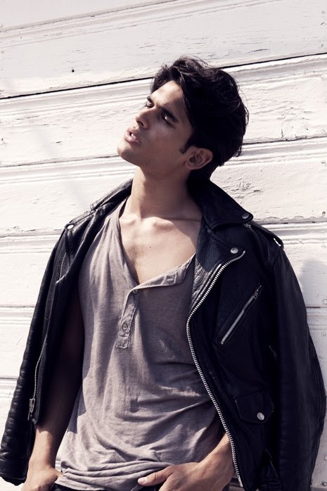 Alejandro Rosaleny by Jack Waterlot | Homotography