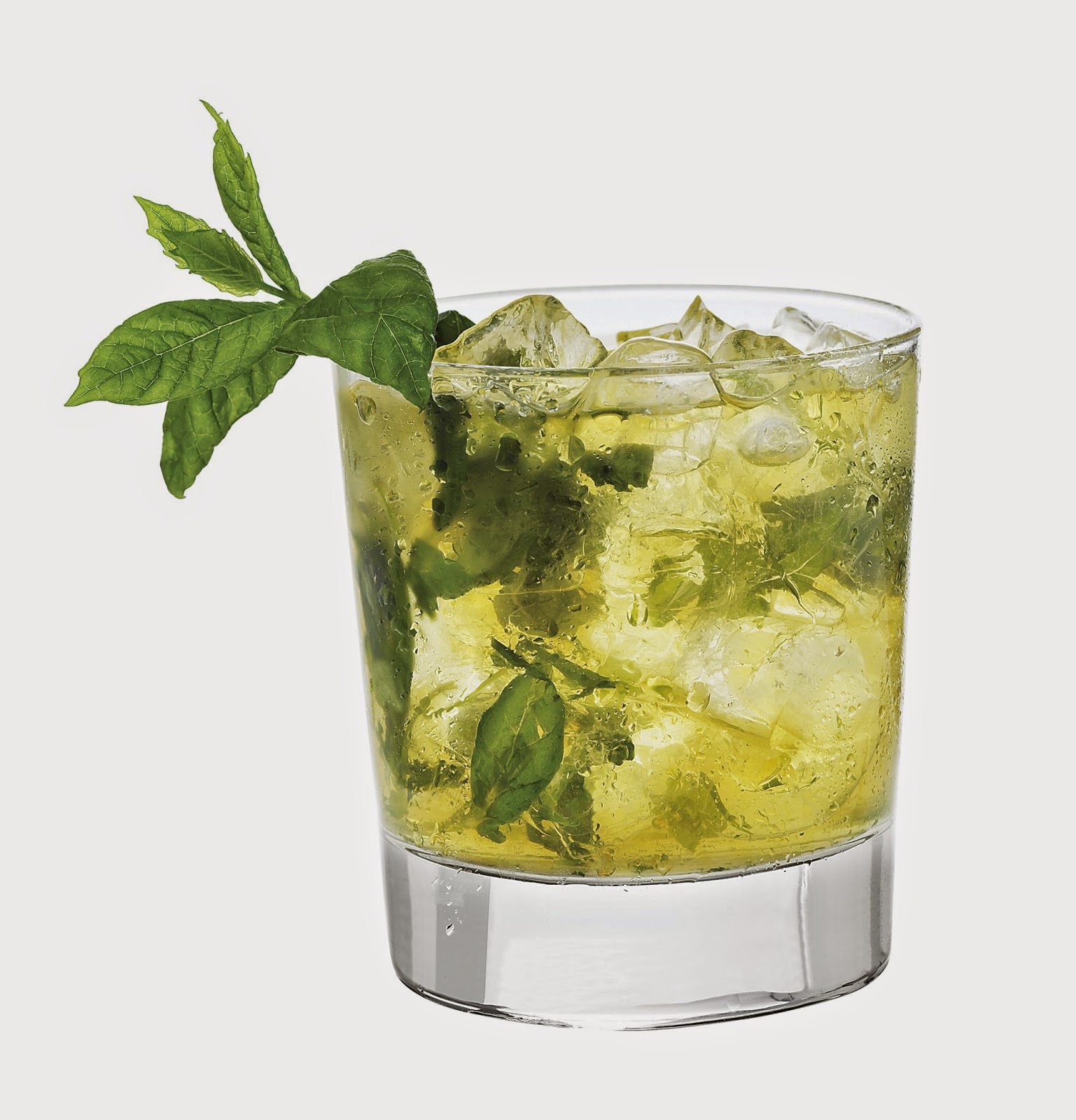 Oh Hell Yes!: Toast to Earth Day with Nature-Inspired Skinnygirl Cocktails