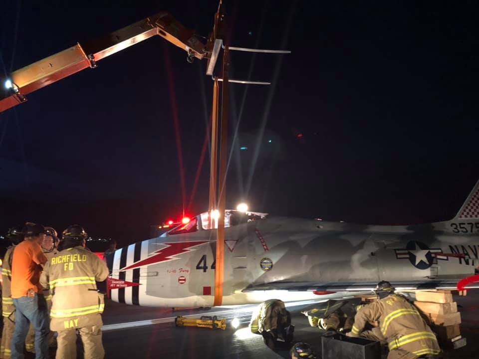 Kathryn's Report: North American FJ-4B Fury, N400FS: Accident occurred ...